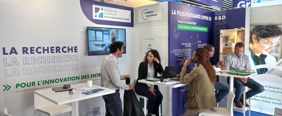 Pôle Communication - Habillage stand professionnel - UL PROPULS